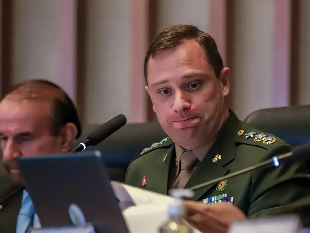 Cid diz ter sido coagido a delatar e critica Alexandre de Moraes ...